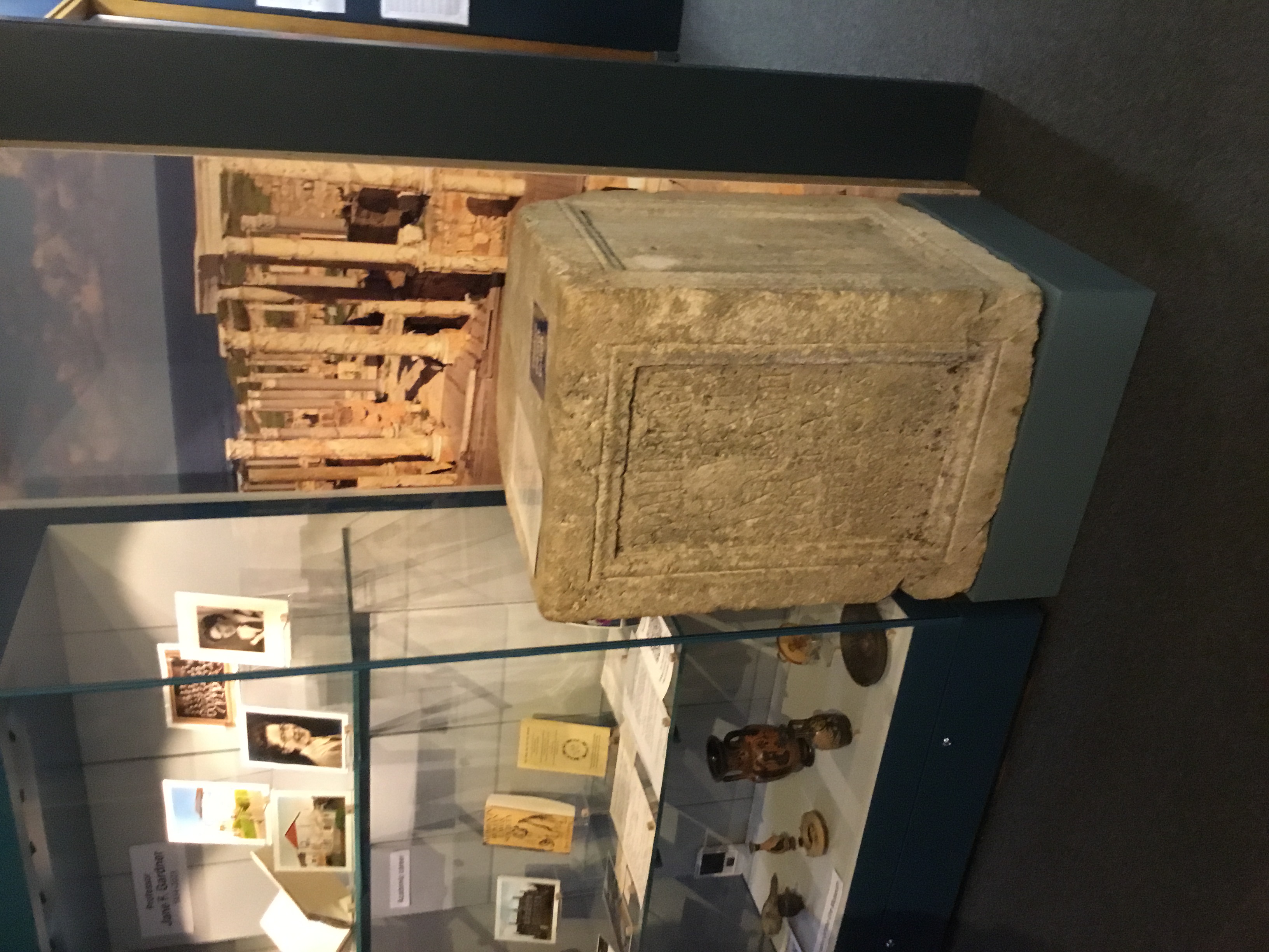 Mainly Museums - Small Wonder: The Ure Museum of Greek Archaeology